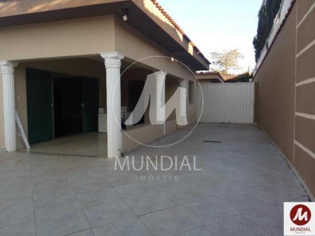 Casa térrea na rua 5 dormitórios/suite, cozinha planejada