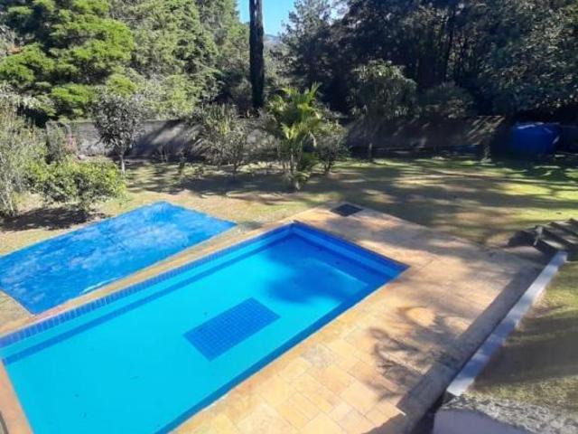 Casa terrea na Serra Da Cantareira com 4 suítes e documentação ok
