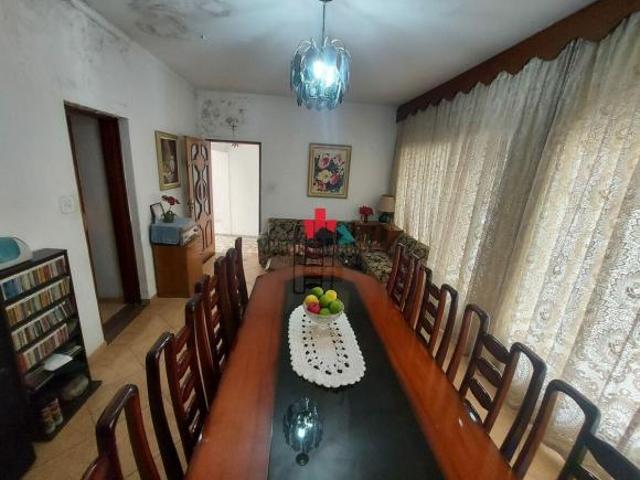 Casa Térrea no Tatuapé com 3 quartos e 2 vagas de garagem