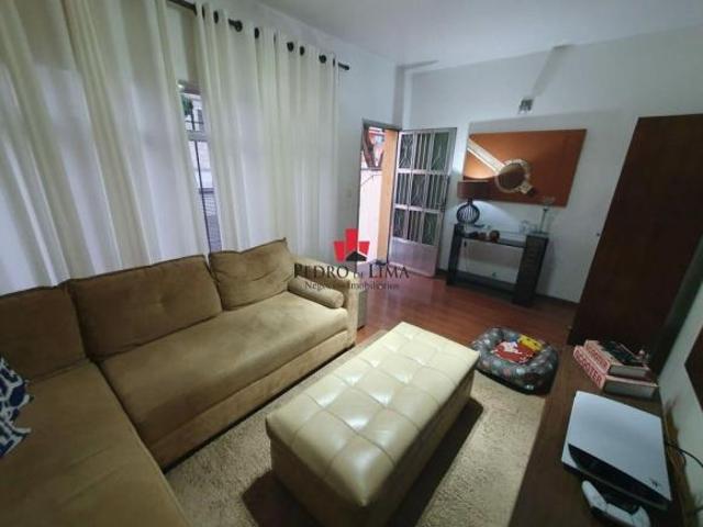 Casa térrea no Tatuapé, 4 dormitórios, 2 banheiros 1 vaga, quintal
