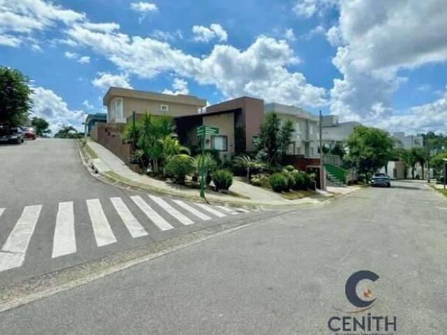 Casa Térrea no Terras de São Fernando 2 Dorms 1 Suíte e 3 vagas