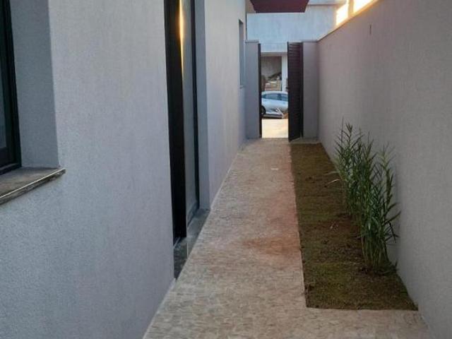 Casa terrea no Villa di San Francesco | Só aqui na Rosa e Rangel