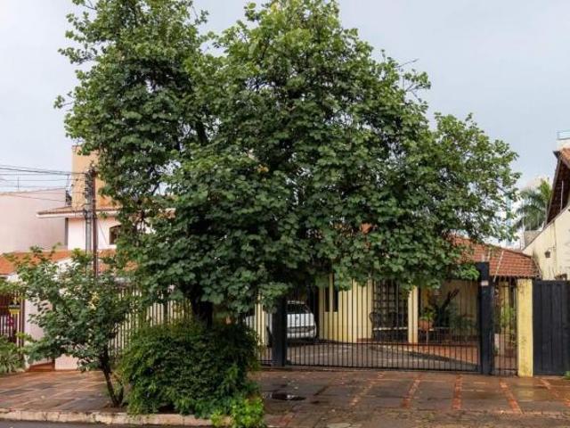 Casa Térrea no Bairro Santa Fé