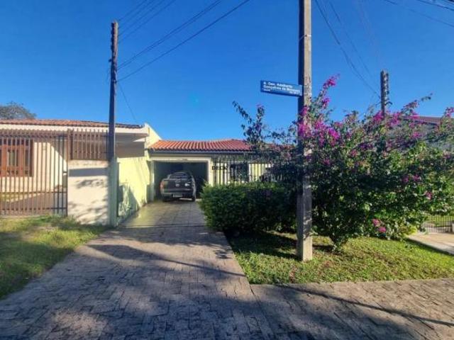 Casa térrea no bairro Tarumã com 127m², 3 dormitórios 1 suíte e 3 vagas Tarumã Curitiba PR