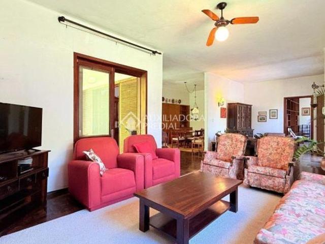 Casa térrea no bairro Vila Assunção