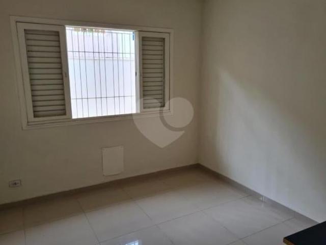Casa térrea com 4 quartos à venda em Cidade Monções SP