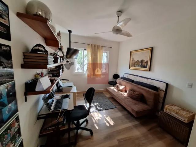 Casa térrea no Campo Belo, zona residencial
