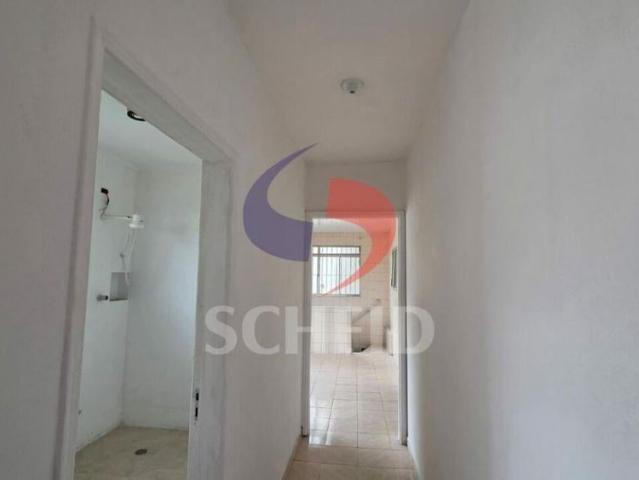 Casa Térrea No Campo Grande, 60 m², 3 Dormitórios, 2 Salas, Cozinha E 1 Vaga