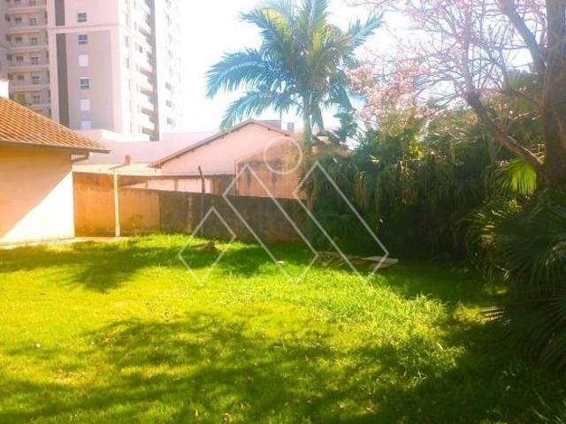 casa térrea no centro de Cambé PR
