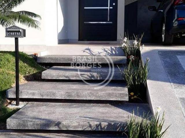 Casa térrea no Chácara Ondina 200m² 3 suítes gourmet piscina