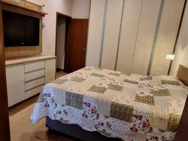 Casa térrea no Condomínio Mantova em Indaiatuba