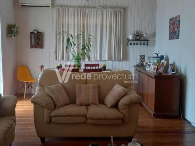Casa térrea no Condomínio Okinawa, cidade de Paulínia SP