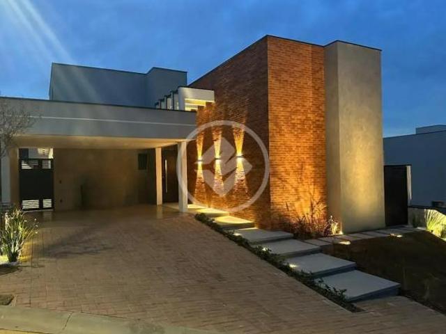 CASA TÉRREA NO CONDOMÍNIO BRISAS JUNDIAÍ Viva a experiência em outro nível