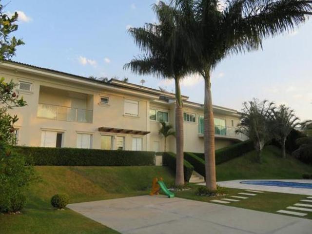 Casa térrea no Condomínio Flamboyant! No melhor condomínio dentro da cidade, ótima casa térrea, mu