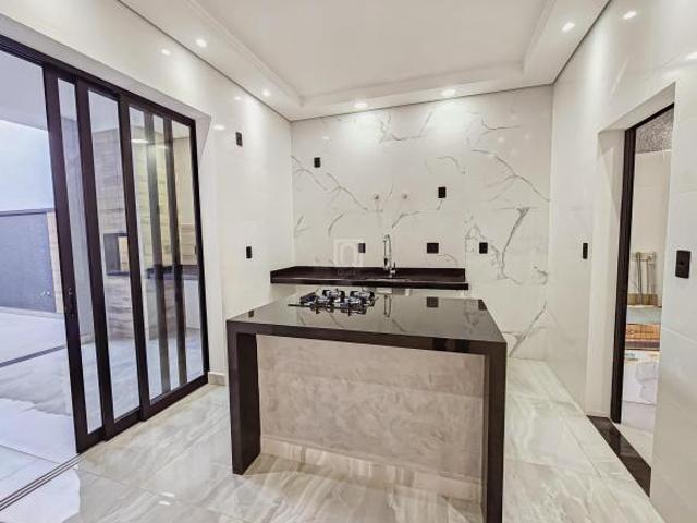 Casa térrea no Condomínio Jardim Residencial Helena Maria Sorocaba