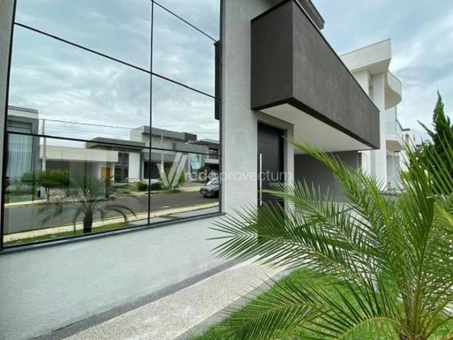 Casa Térrea no Condomínio Jardins Di Roma Piazza Navona em Indaiatuba, com 196m²