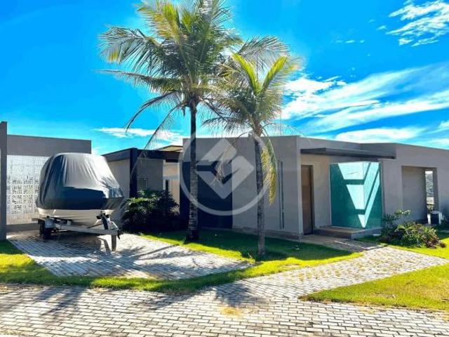Casa térrea no Condomínio Portal das Águas com 3 suítes por R$2.900.000,00