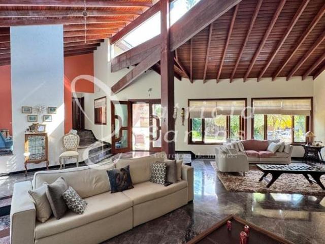 Casa Térrea no Condomínio Rosário de Fátima: 4 suítes, sala para vários ambientes, 542,36m² de áre