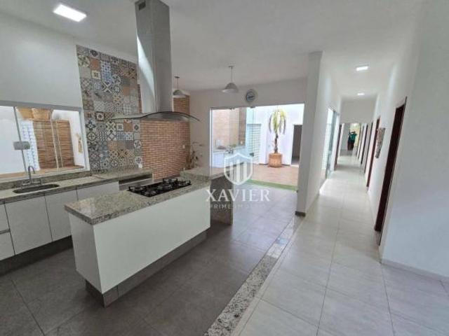 Casa Térrea no Condomínio Vila Azul – 3 Dormitórios, Área Gourmet e Localização Privilegiada em Soro