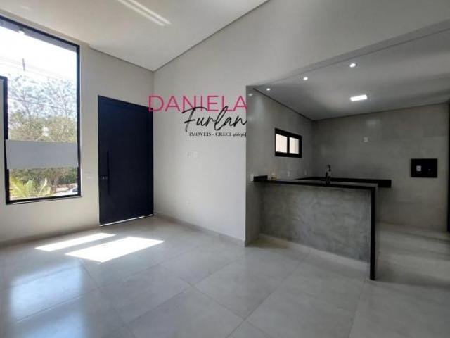 Casa Térrea no Condomínio Villagio Ipanema Sorocaba/SP