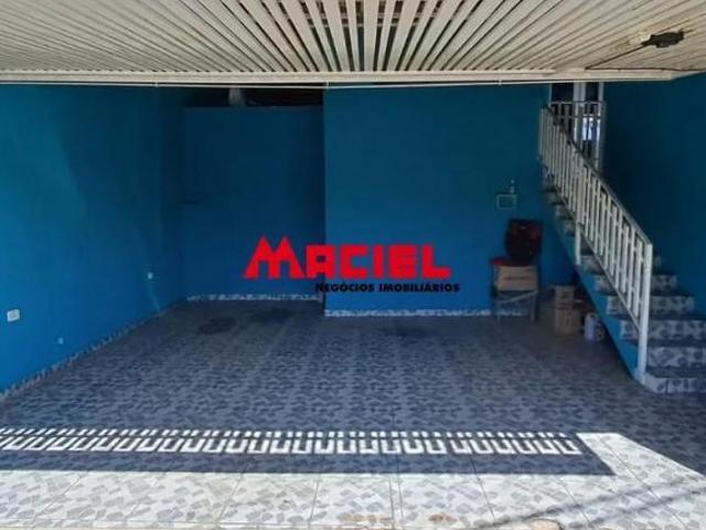 CASA TÉRREA NO CONJUNTO SÃO BENEDITO, EXCELENTE LOCALIZAÇÃO
