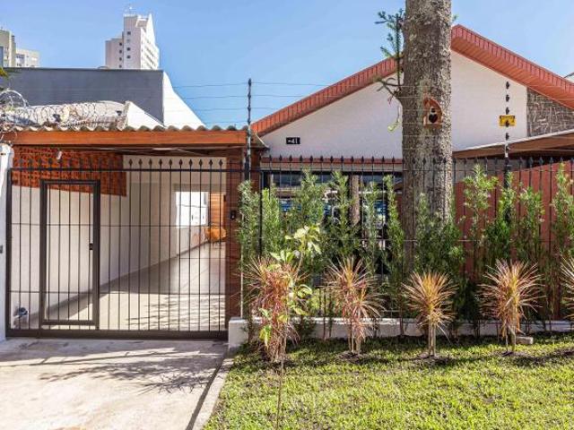 Casa térrea no Cristo Rei