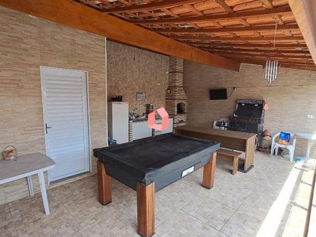 Casa térrea no demarchi c/3 dormitórios sendo 1 suite, area gouemet ampla, quintal, 2 vagas de