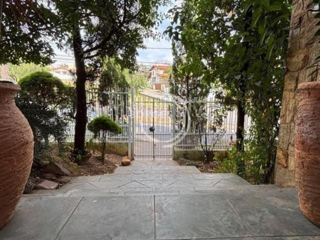 Casa Térrea no Elton Ville com 4 dormitórios, sendo 3 suítes Sorocaba/SP