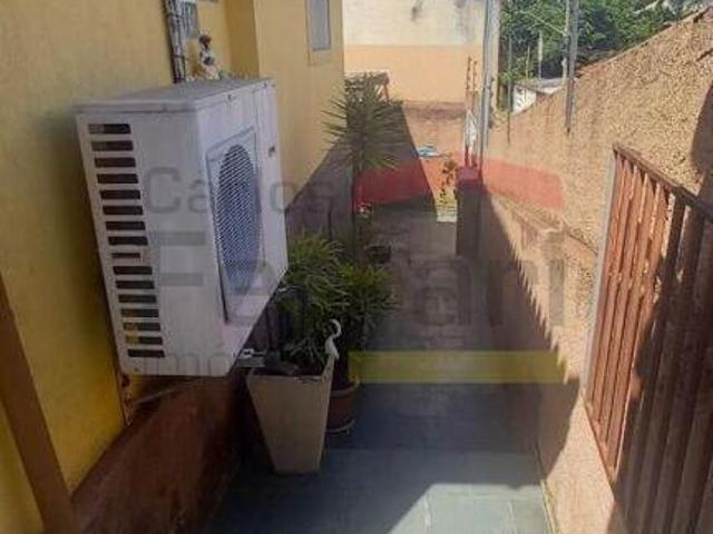 Casa térrea no Horto Florestal