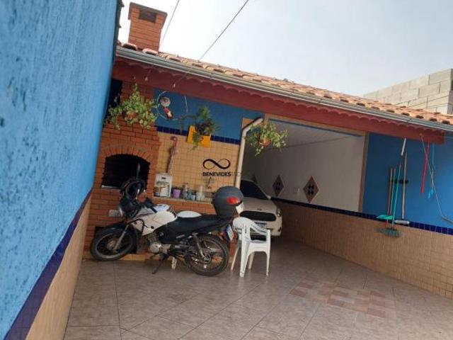 CASA TERREA NO JARDIM CITY 136 METROS 3 DORMITÓRIOS 2 VAGAS CHURRASQUEIRA E OTIMA LOCALIZAÇÃO