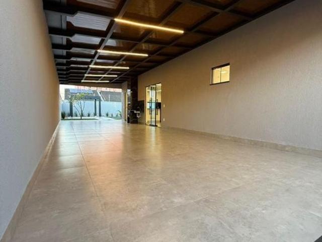 Casa térrea no Jardim Atlântico com 3 quartos