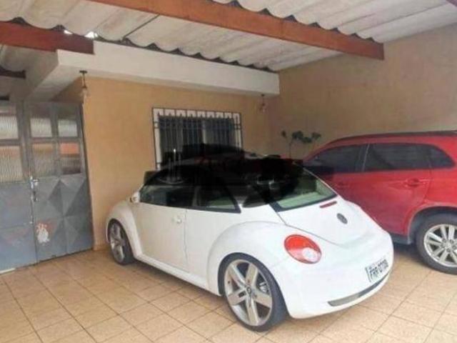 Casa térrea no Jardim Rosa de França, 2 quartos, edícula com Suíte nos fundos, 4 as cobertas, espaço