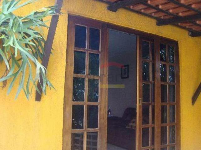 Casa térrea no Jardim Tremembé