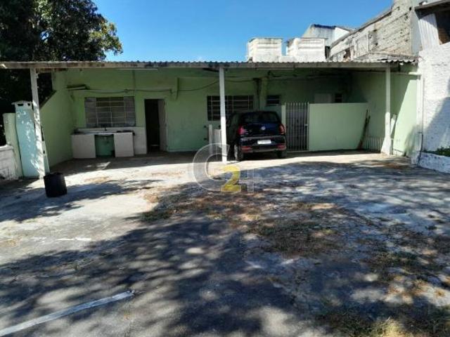 Casa Térrea no Km 18 com 2 quartos e 2 garagens