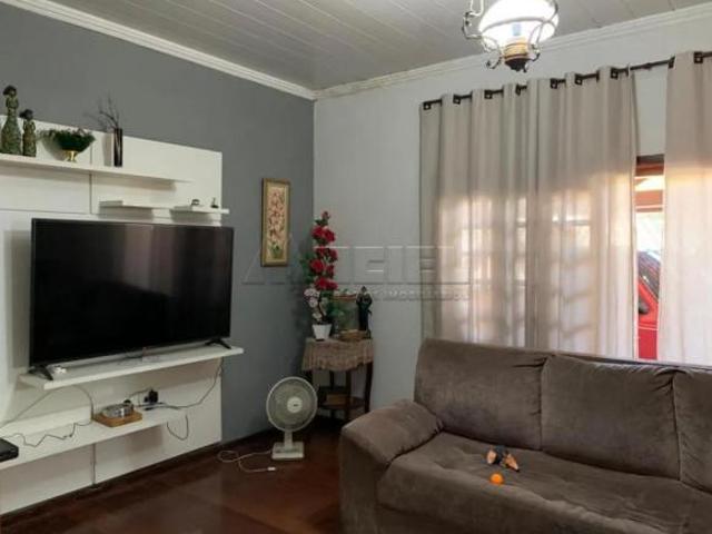 Casa Térrea no Monte Castelo Ideal para Moradia ou Comércio!