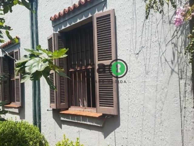 Casa térrea no Planalto Paulista,em rua tranquila com 400²