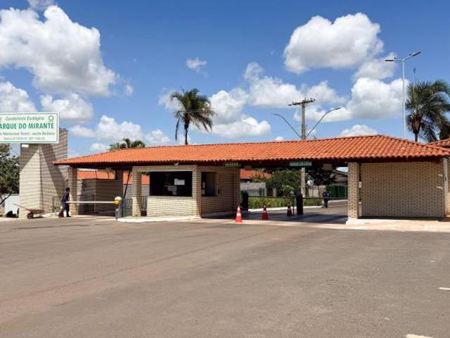 Casa Térrea no Setor Tororó Condomínio Parque do Mirante Jardim Botânico