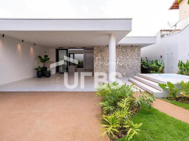 Casa térrea no Setor Jaó