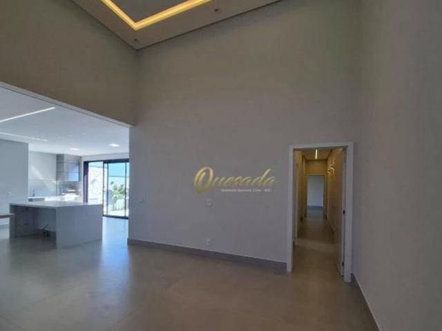 Casa térrea nova à venda, 3 suítes, planejados, piscina, Condomínio Maria Cândida, Indaiatuba