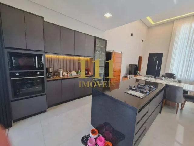 Casa térrea nova à venda de 160 m² | 03 dormitórios | Reserva Aruanã Bairro da Floresta | SJC