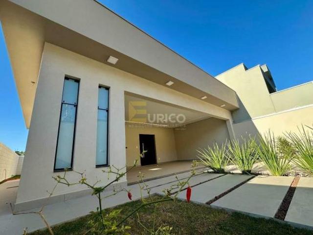 Casa Térrea Nova à Venda no Bairro Pinheirinho – Vinhedo/SP