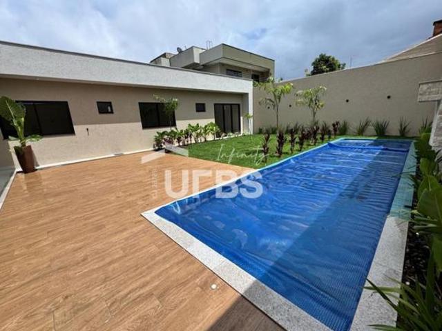 Casa Térrea Nova, Alto Luxo, 4 Suites, Jardim Atlântico Aceita se Imovel/Auto de menor valor como