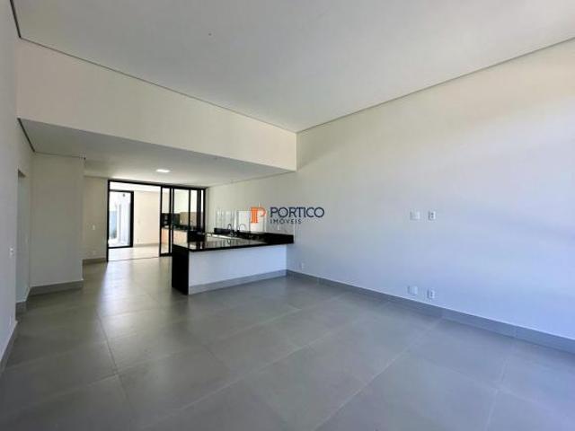 Casa térrea nova com 3 suítes no Campos do Conde II Paulínia!