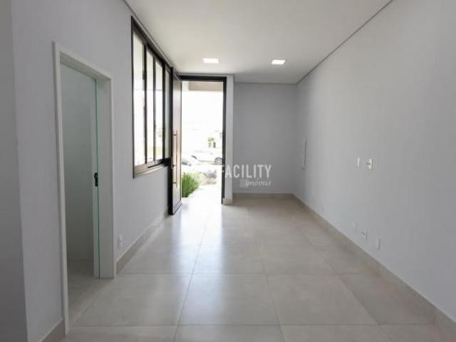 Casa térrea nova com 3 suítes, piscina e área gourmet no Terras da Estância em P