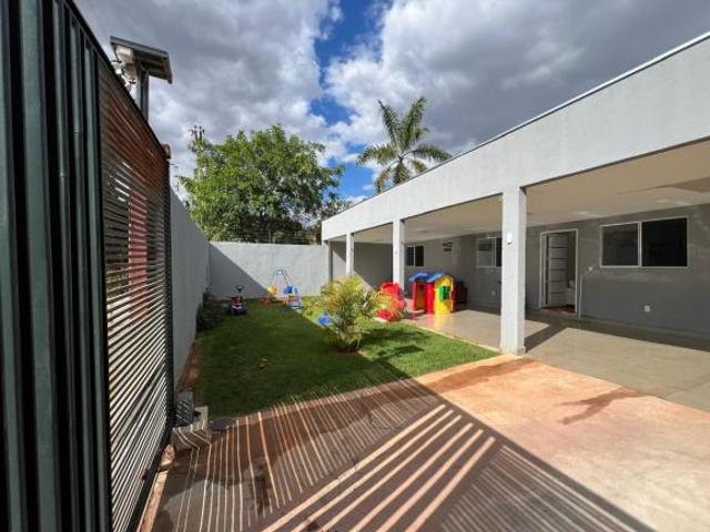 Casa Térrea Nova com possibilidade de Vista para o Lago Paranoá –