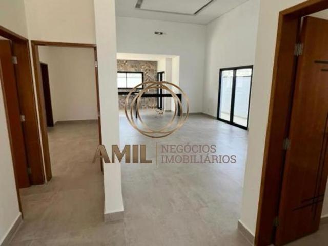 Casa Térrea Nova/ Condominio Terras do Vale / Caçapava / 03 dormitórios, 1 suíte / 300m²
