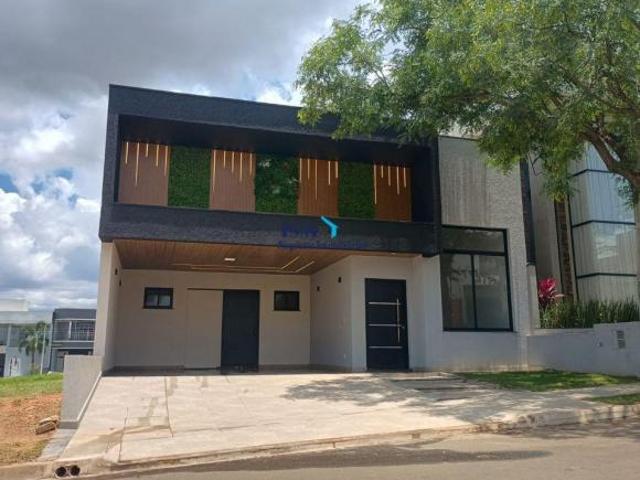 Casa térrea nova de 3 dormitórios a venda no Condomínio Olívio Franceschini