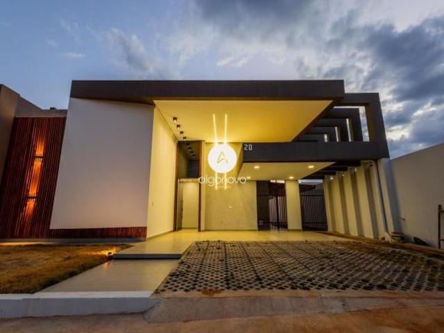 CASA TÉRREA NOVA | PÉ DIREITO DUPLO | 3 SUÍTES | DOCUMENTAÇÃO 100% REGULARIZADA