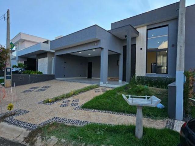 Casa Térrea Nova 3 suítes no Condomínio Jardim do Jatobá em Hortolândia Fachada Moderna e Imponen