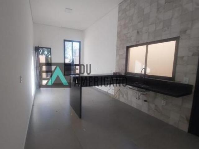 CASA TÉRREA, ÓTIMA LOCALIZAÇÃO NOS JARDIM DOS PINHEIROS